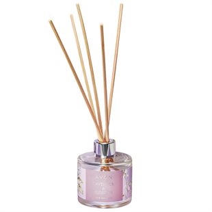 Avon Candles and Diffusers